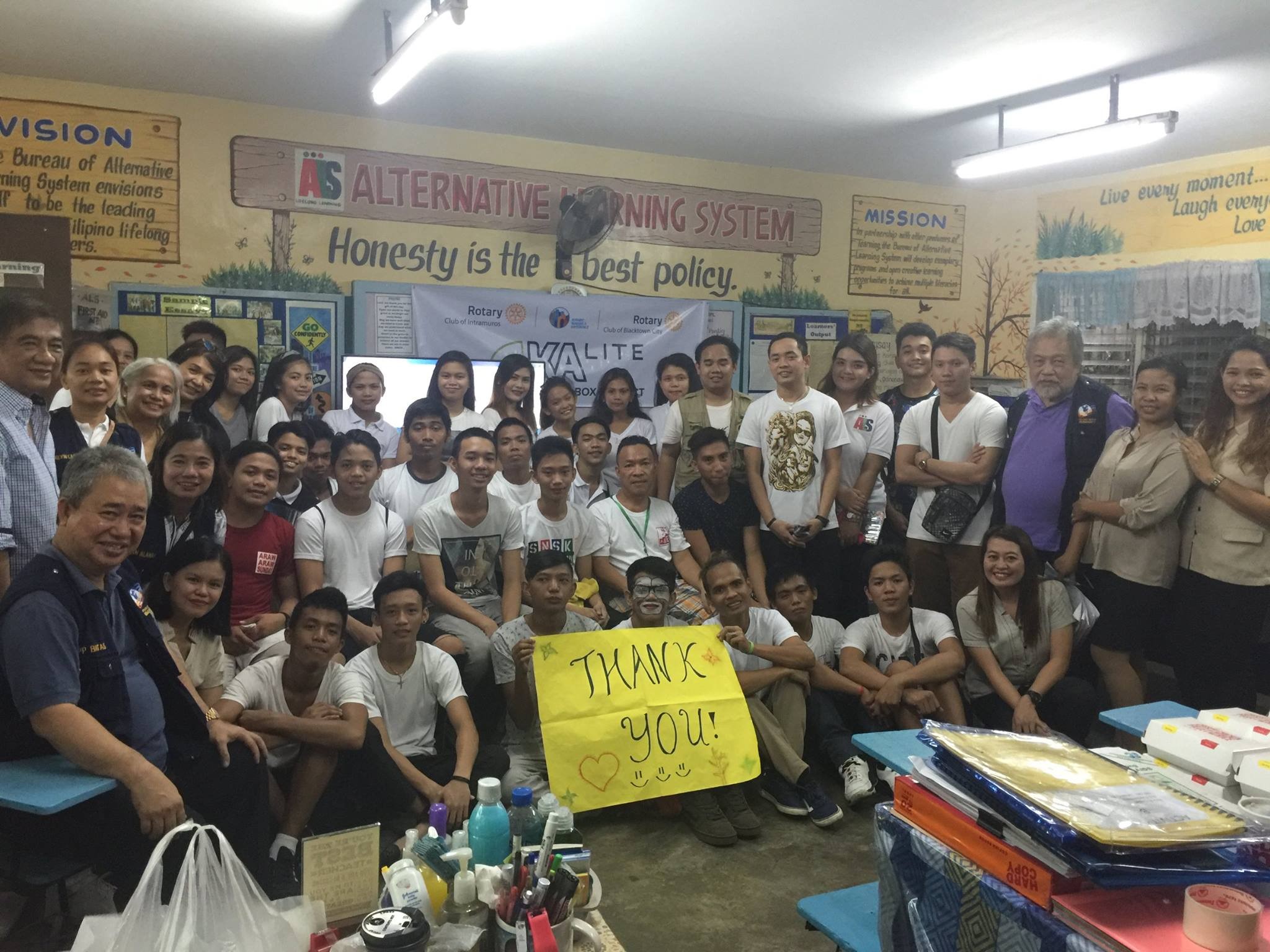 Alternative Learning Systems - Philippines - Teacher In A Box